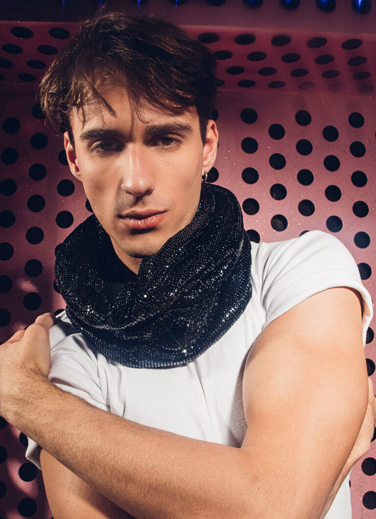 BLACK Metal Mesh SNOOD – Constasy